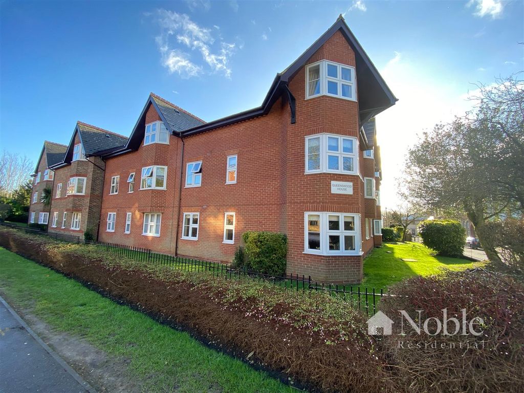 1 bed property for sale in Eastfield Road, Brentwood CM14, £150,000 ...