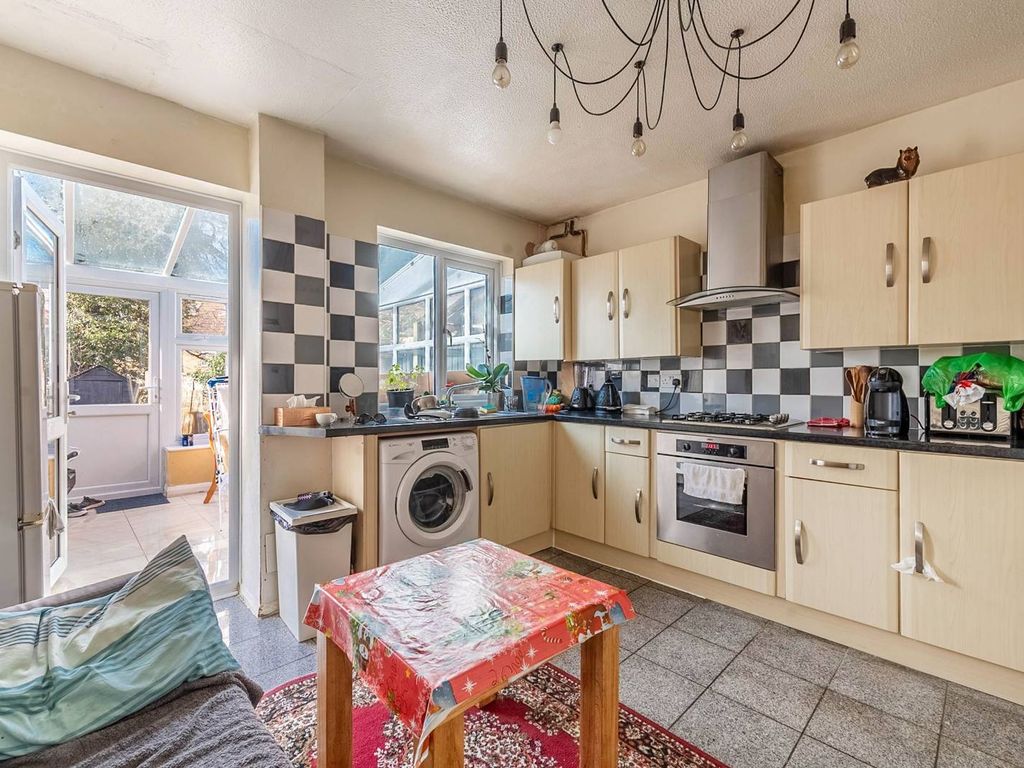 2 bed terraced house to rent in Badgers Close, Harrow HA1, £2,000 pcm ...