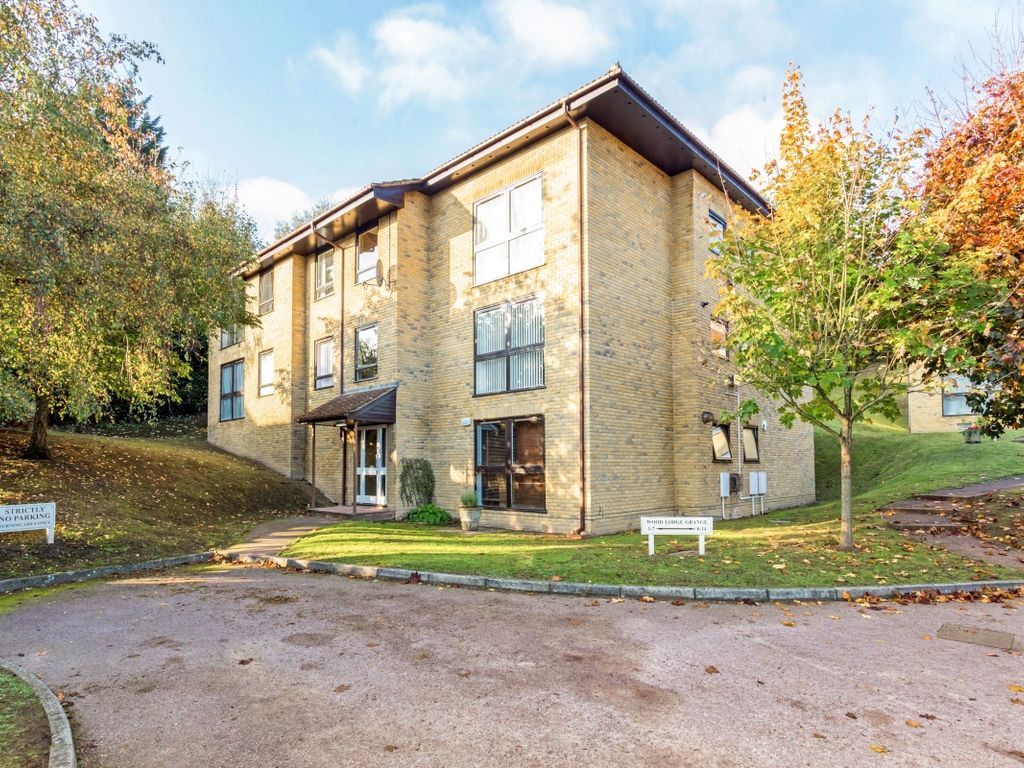 3 bed flat to rent in St. Johns Hill, Sevenoaks TN13, £1,595 pcm - Zoopla