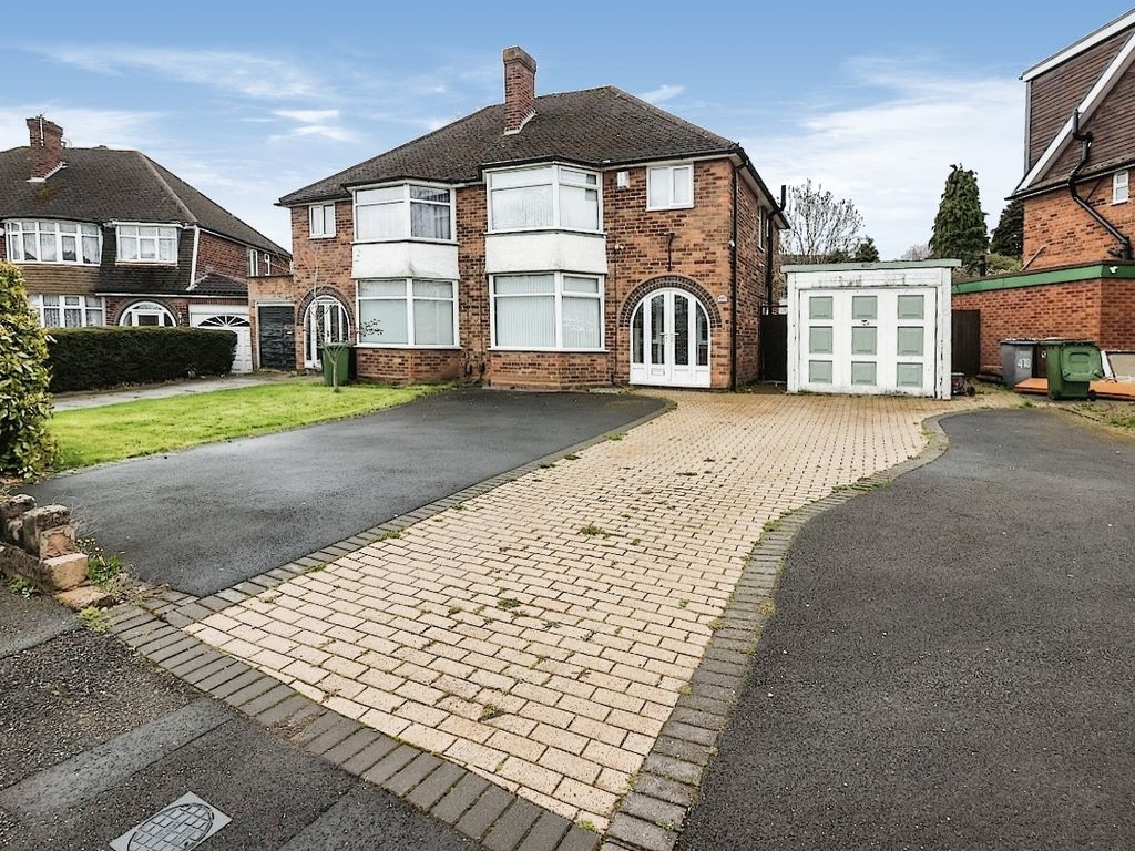 3 bed semi-detached house for sale in Chester Road, Kingshurst ...