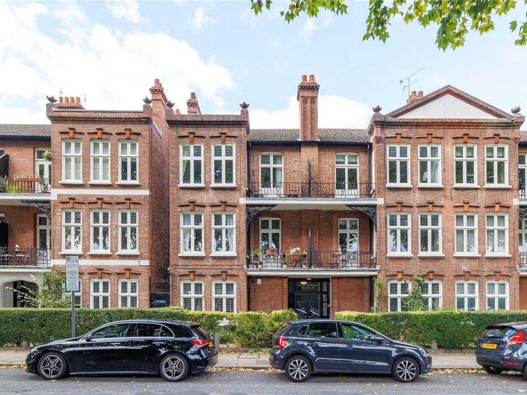 3 bed flat for sale in Bishops Mansions, Fulham SW6, £875,000 - Zoopla