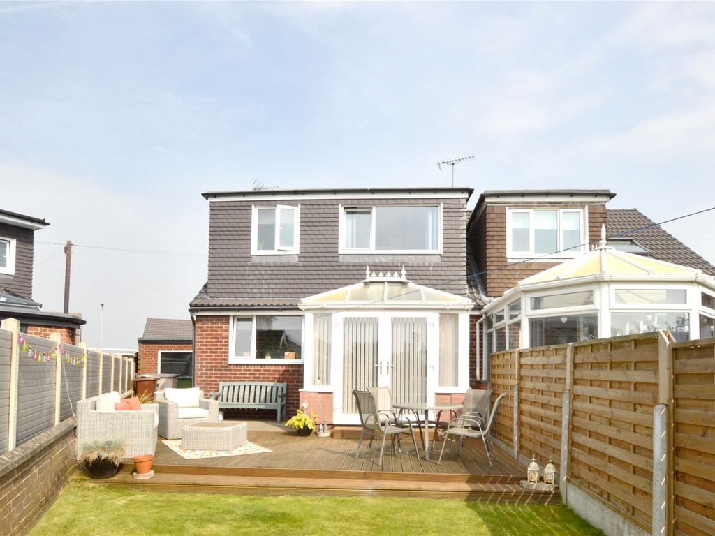 3 Bed Semi Detached House For Sale In Westroyd Avenue Pudsey West