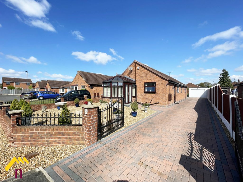 3 Bed Detached Bungalow For Sale In Broadwater Drive Dunscroft