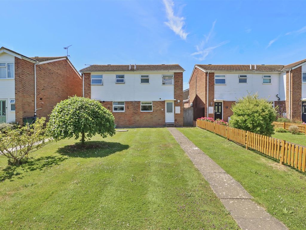 2 Bed Semi Detached House For Sale In Filder Close Eastbourne Bn22 £