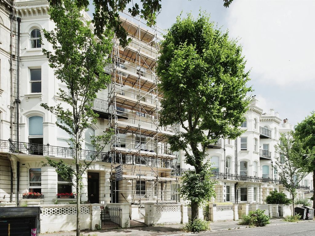 2 bed flat for sale in Denmark Terrace, Brighton BN1 - Zoopla