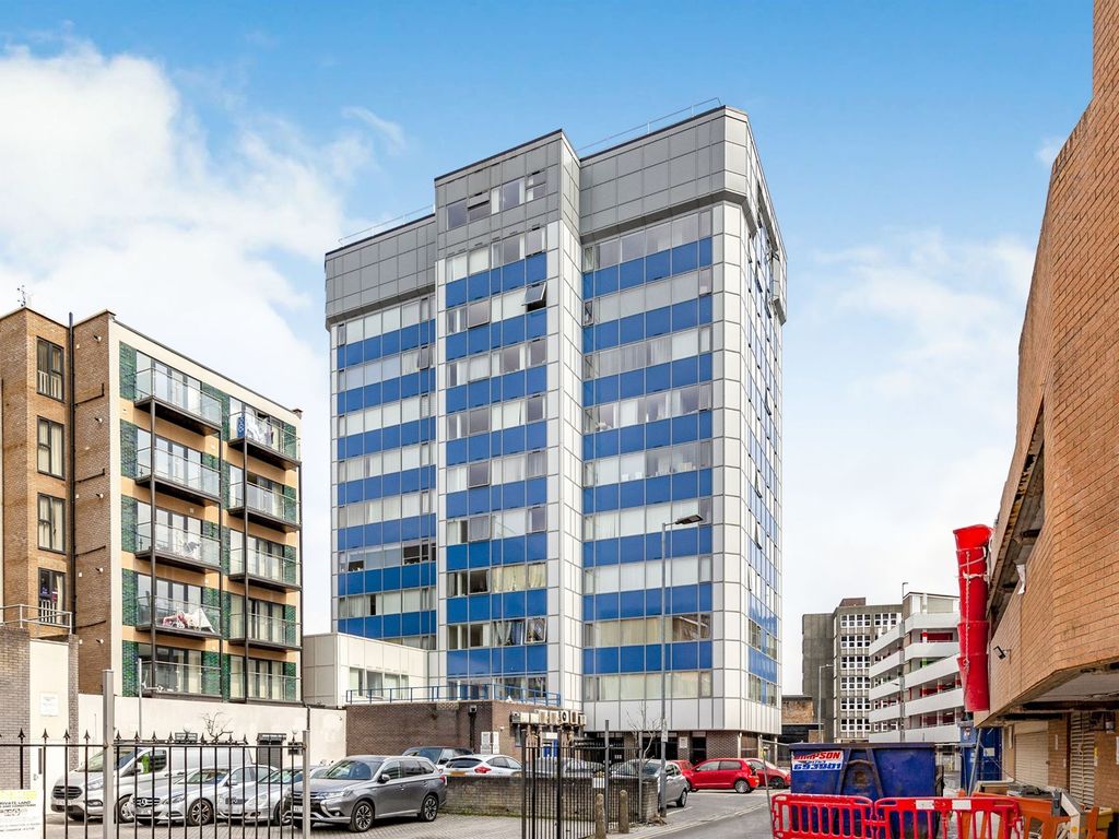 Studio for sale in High Street, Slough SL1, £190,000 - Zoopla