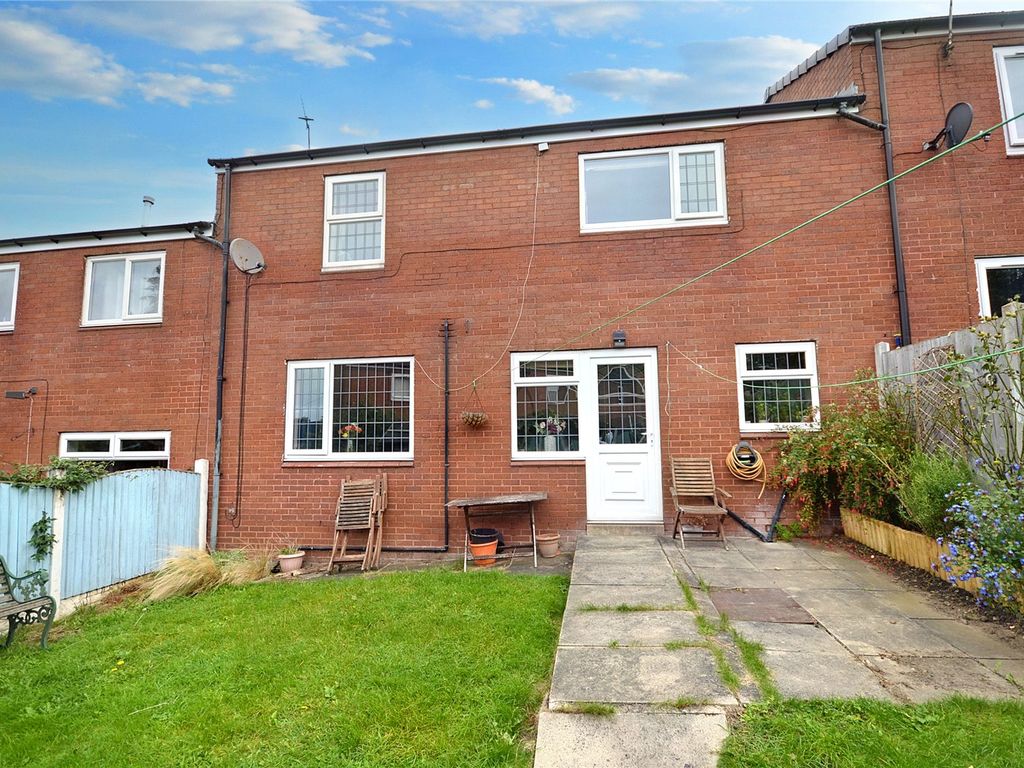 2 Bed Terraced House For Sale In Ingram Road Leeds West Yorkshire
