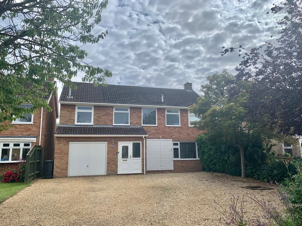4 Bed Detached House For Sale In Ford Avenue North Wootton Kings