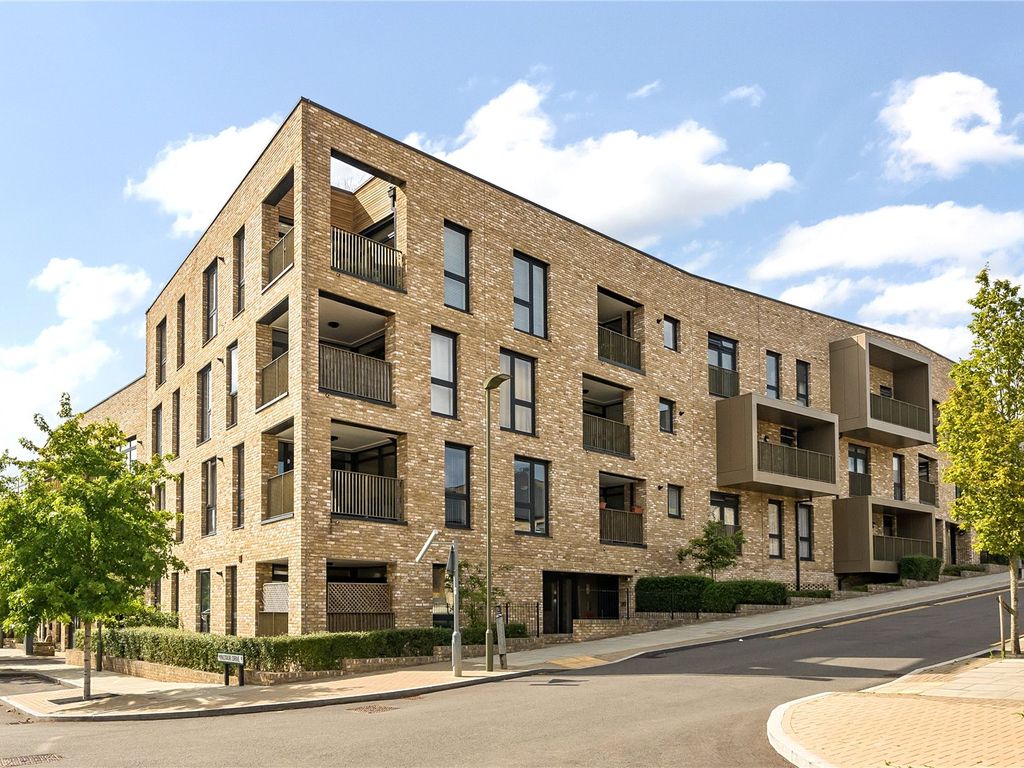 1 bed flat for sale in Dollis Valley Drive, Barnet EN5 - Zoopla