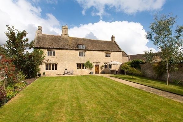 5 bed detached house to rent in Forest Approach, Kings Cliffe ...