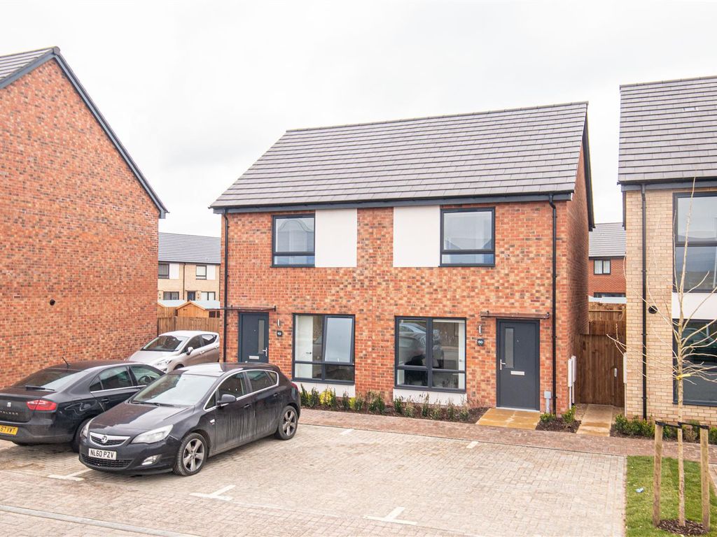 2 Bed Semi Detached House To Rent In Victoria Drive Glebe Farm Milton