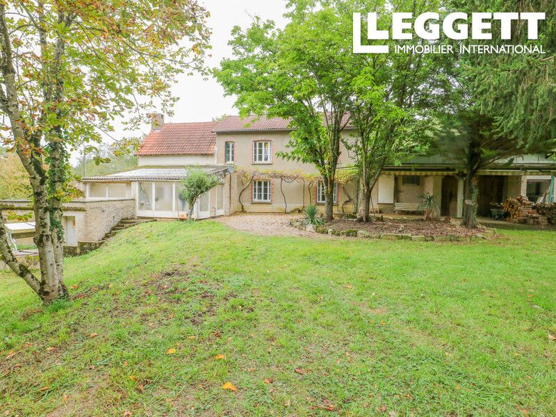 3 bed villa for sale in Persac, Vienne, Nouvelle-Aquitaine, £139,351 ...
