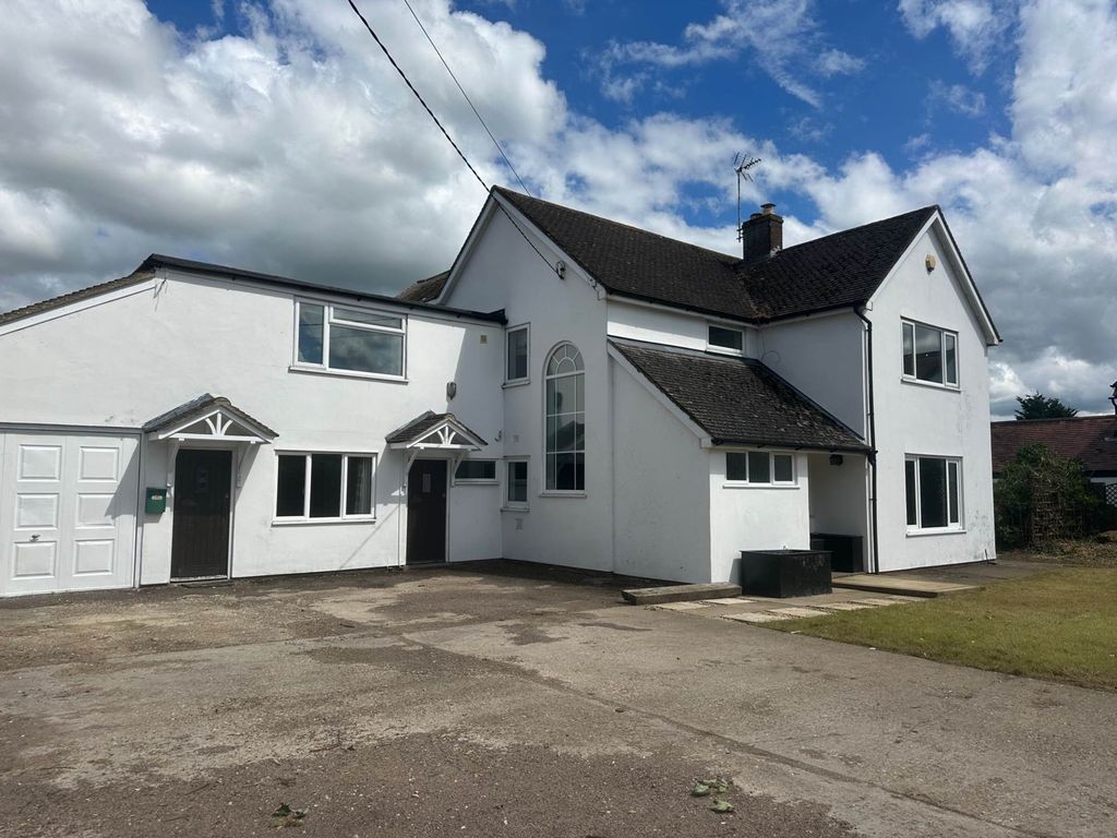 4 bed detached house to rent in Worminghall Road, Aylesbury HP18, £ ...