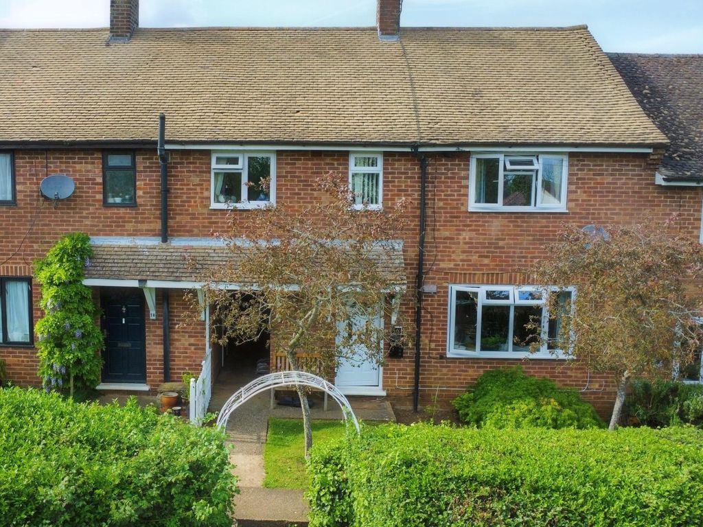 4 bed terraced house for sale in Holdenby Road, Spratton, Northampton ...