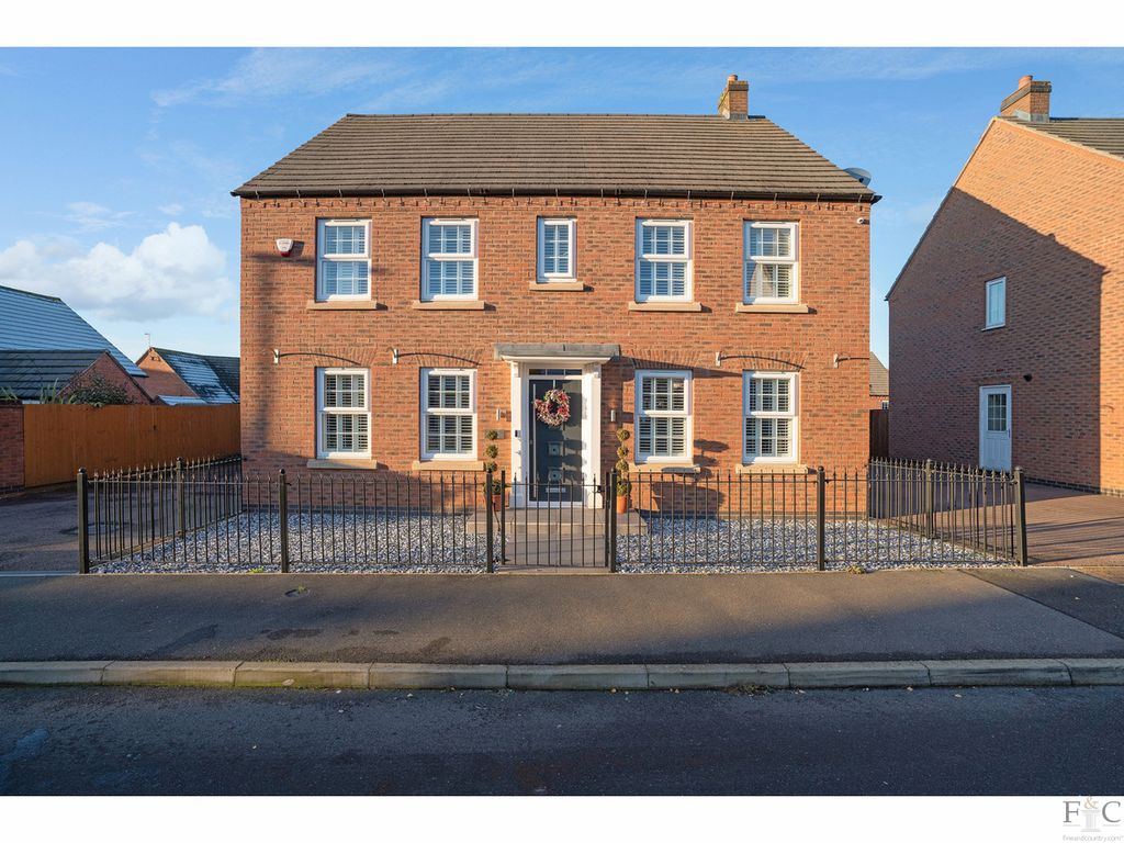 4 bed detached house for sale in Slatewalk Way, Leicester LE3 - Zoopla