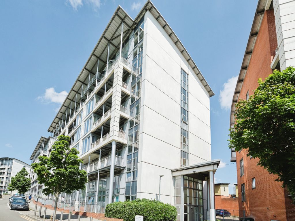 2 bed flat for sale in Mason Way, Birmingham, West Midlands B15, £ ...