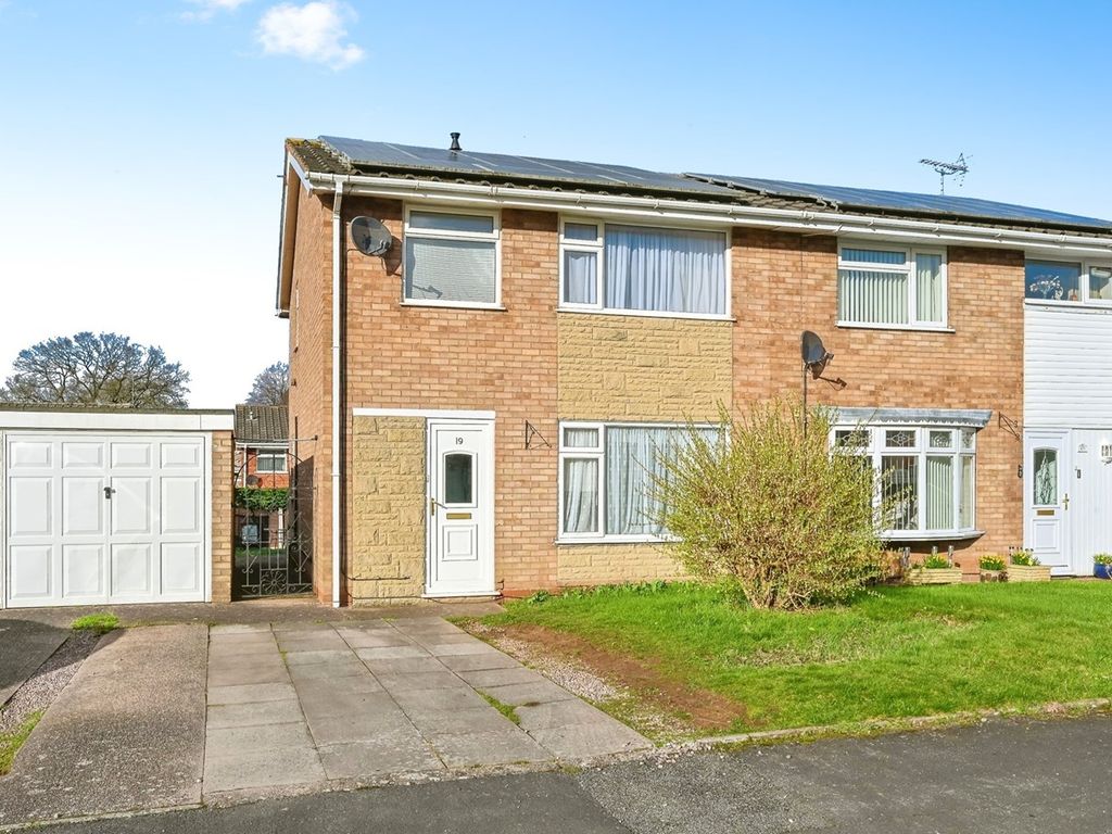 3 bed semi-detached house for sale in Firbeck Gardens, Stafford ST17, £ ...