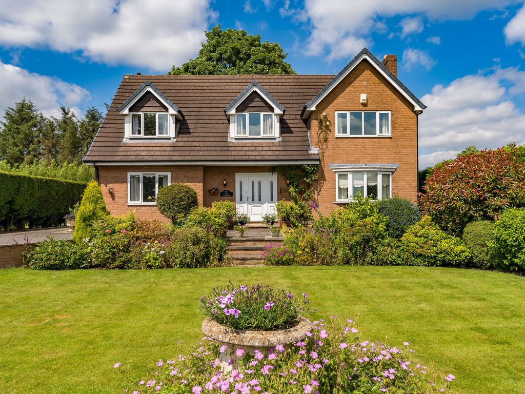 3 Bed Detached House For Sale In Holly Bush Lane Rixton Wa3 £700 000