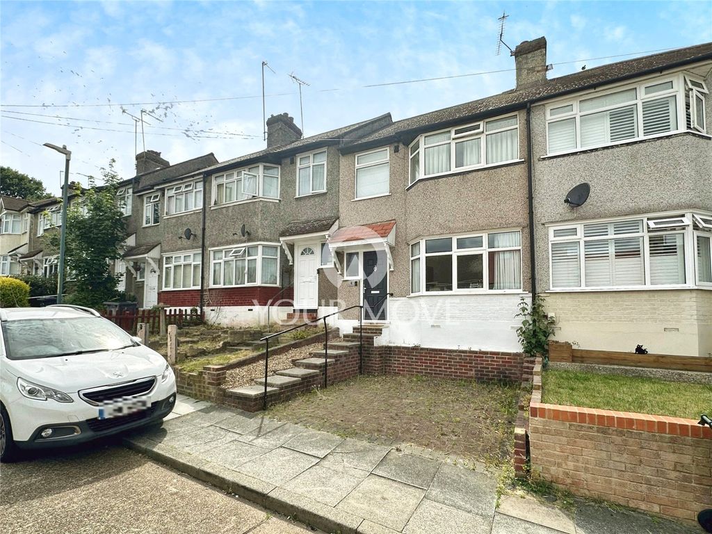 3 bed terraced house for sale in Grosvenor Crescent, Dartford, Kent DA1, £400,000 - Zoopla