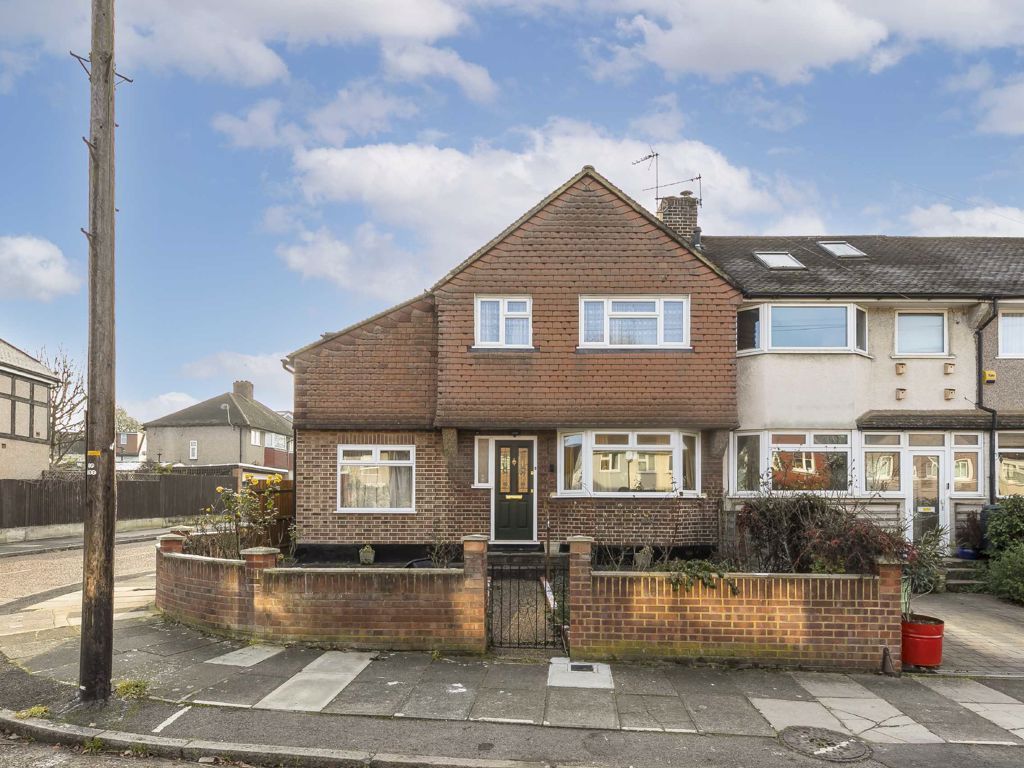 4 bed terraced house for sale in Fulwell Park Avenue, Twickenham TW2 - Zoopla