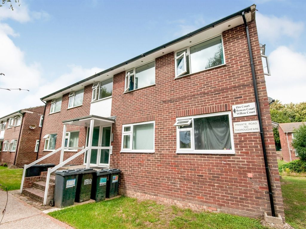 2 bed flat for sale in Walnut Walk, Polegate BN26 - Zoopla