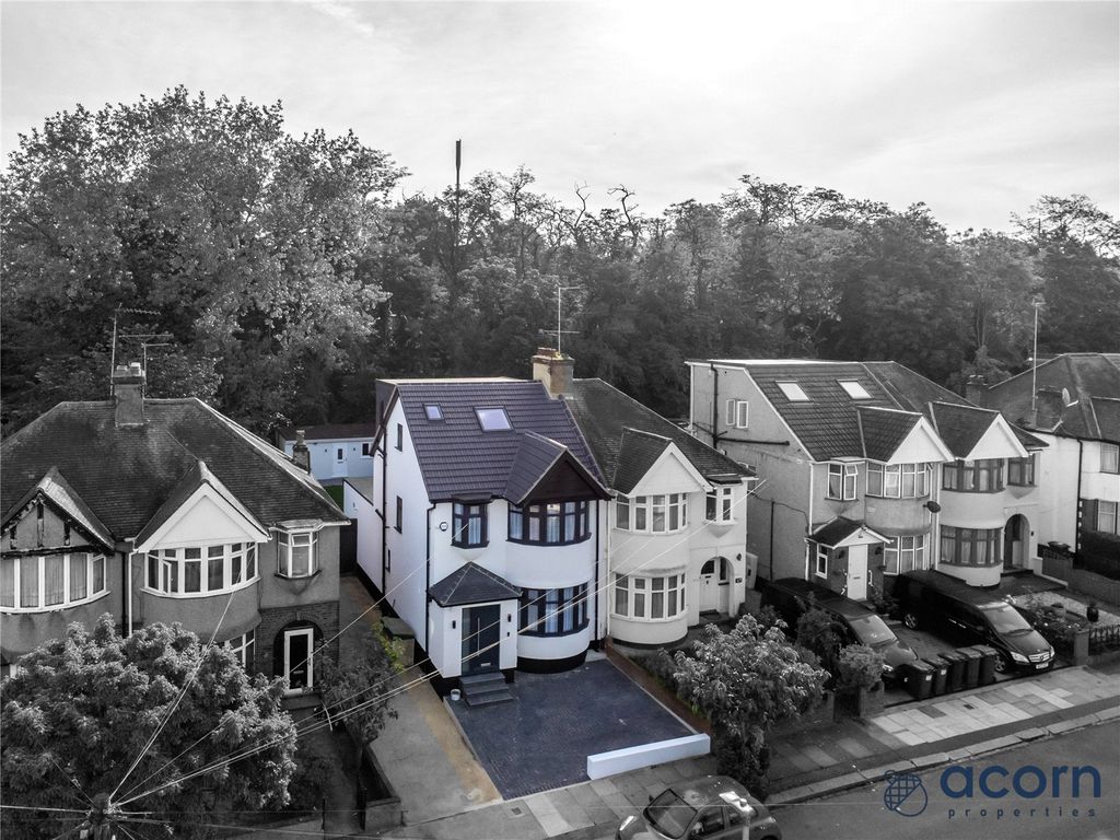 4 bed semi-detached house for sale in Colin Crescent, Colindale, London ...