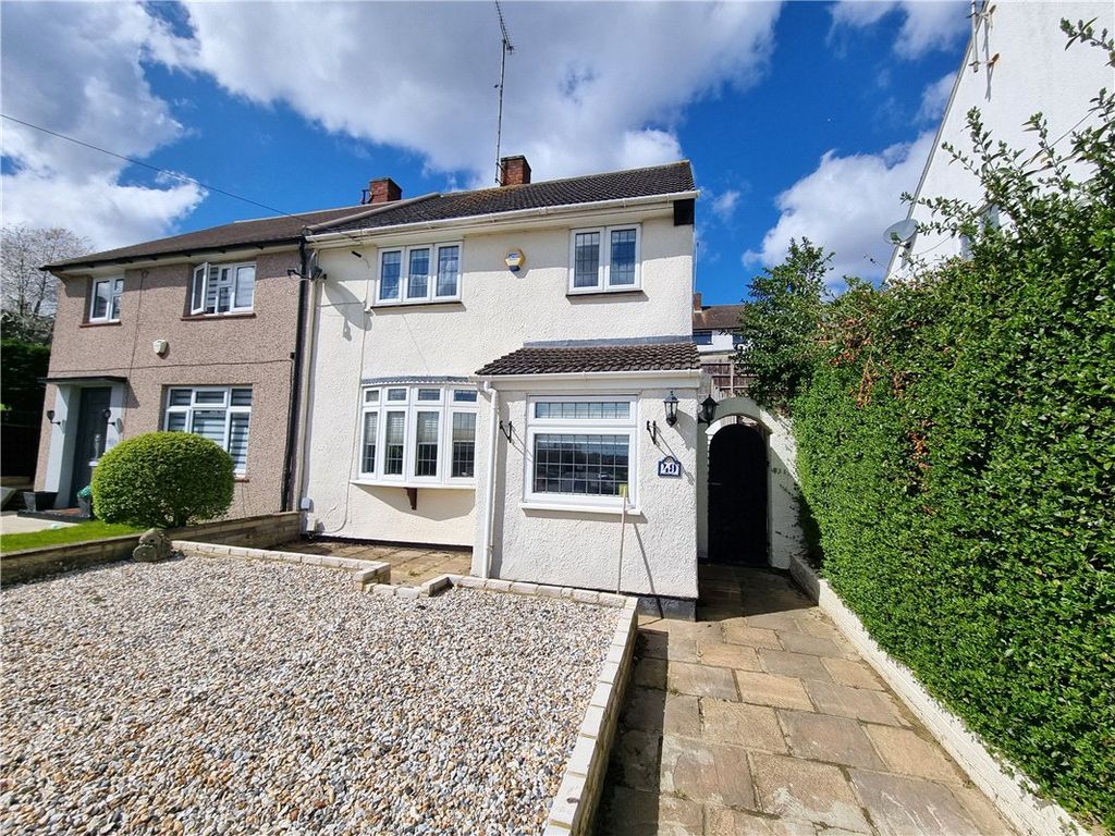 3 Bed Semi Detached House For Sale In Silverdale Road St Pauls Cray