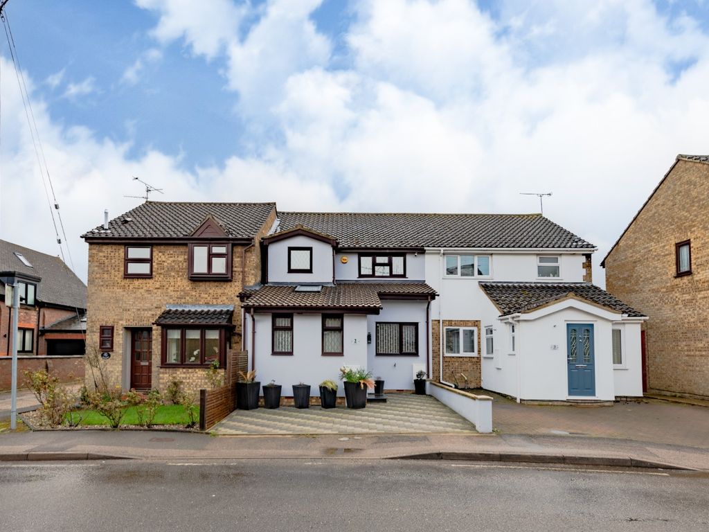 3 bed terraced house for sale in Lychgate, Harlington Road, Upper ...