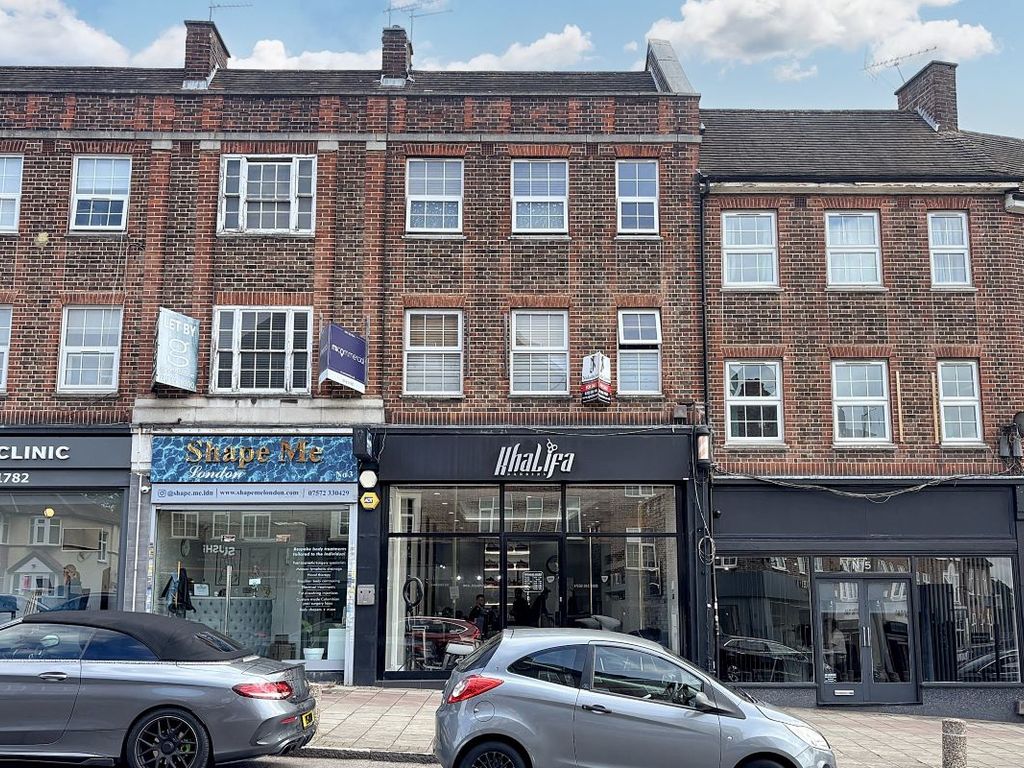 4 Onslow Parade, Hampden Square, Southgate, London N14, Retail premises ...