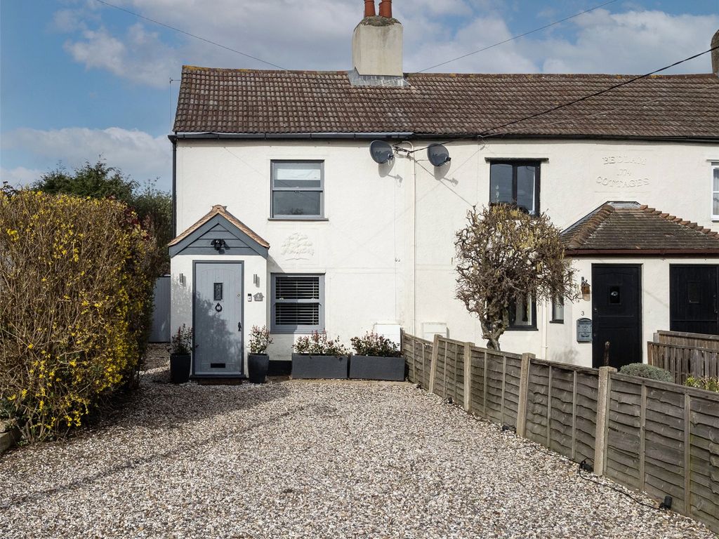 2 bed end terrace house for sale in Front Lane, Upminster RM14, £ ...