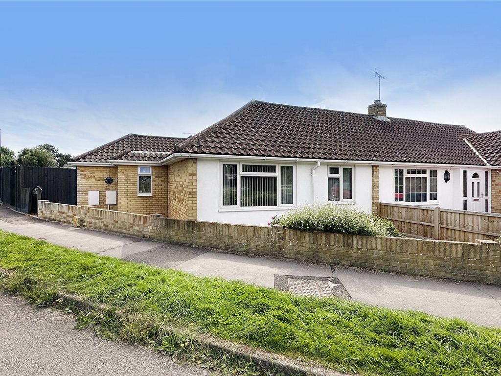 2 bed bungalow for sale in Oakcroft Gardens, Littlehampton, West Sussex ...