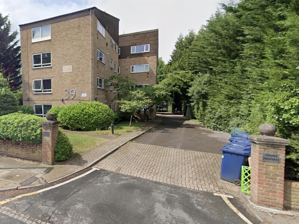 2 bed flat for sale in Sunningfields Road, London NW4, £425,000 - Zoopla