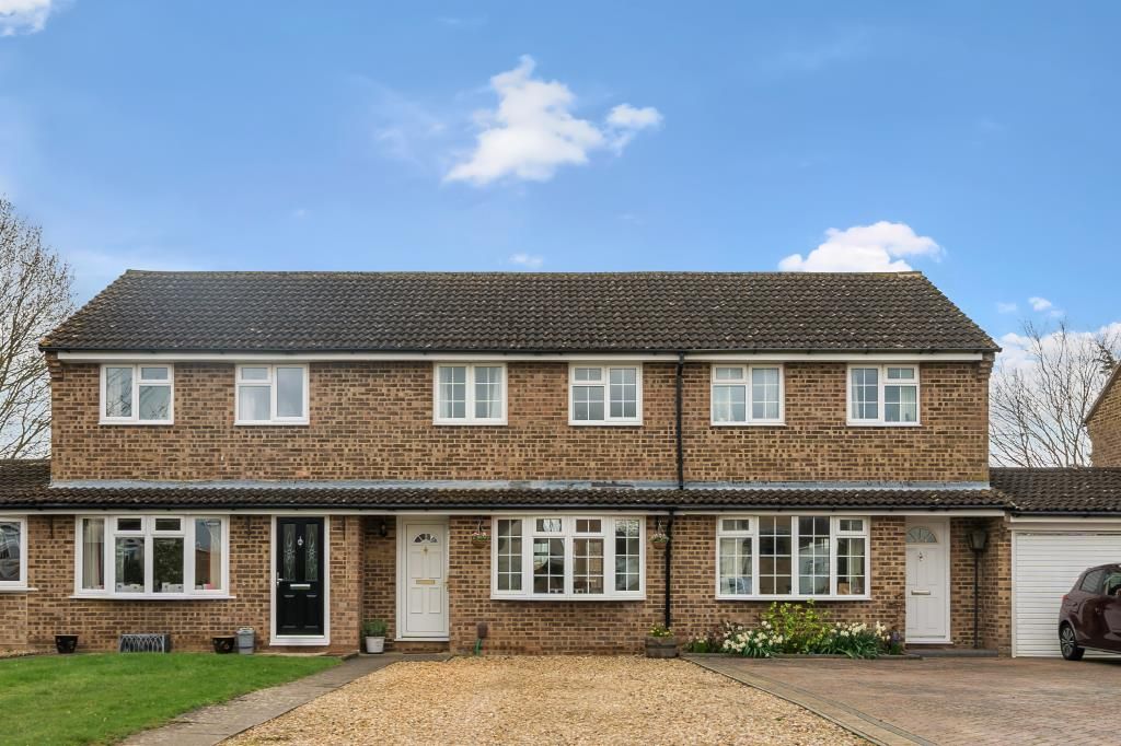 3 bed terraced house for sale in Bicester, Oxfordshire OX26, £325,000 ...