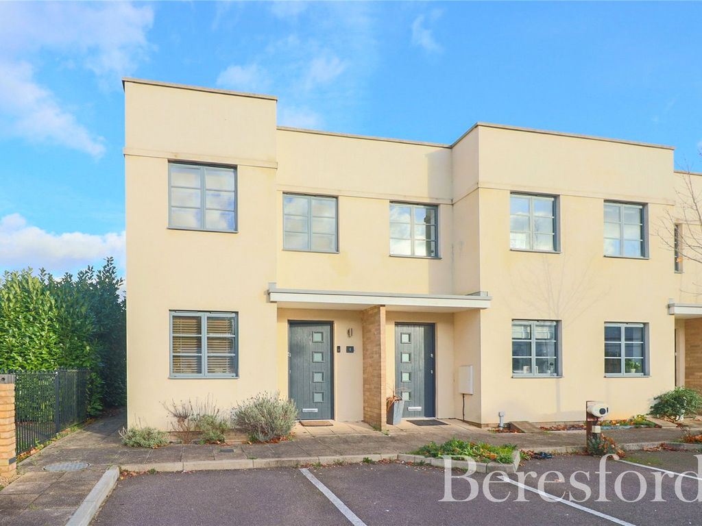 3 Bed End Terrace House For Sale In Green Mews Silver End Cm8 £