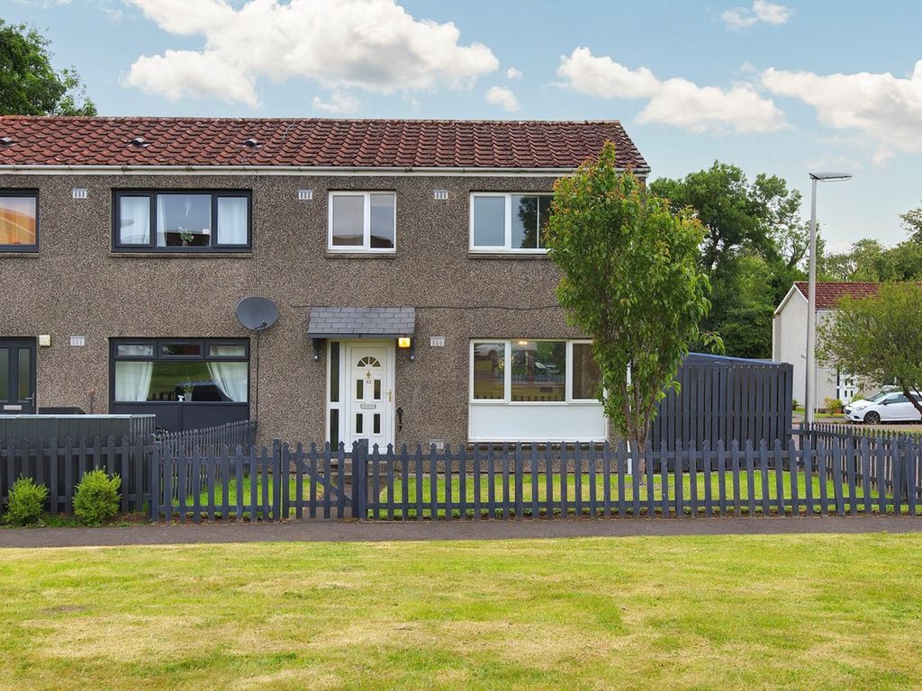 3 bed terraced house for sale in Warwick Close, Leuchars, St Andrews ...