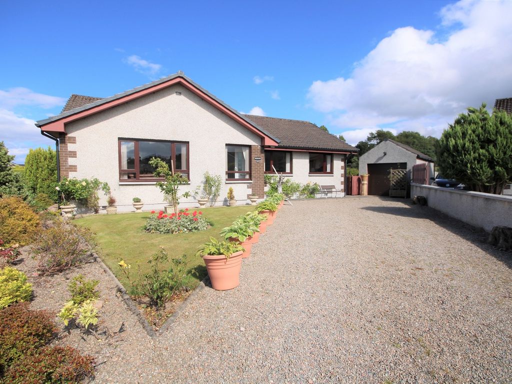 3 Bed Detached Bungalow For Sale In 7 Inshes View Westhill Inverness