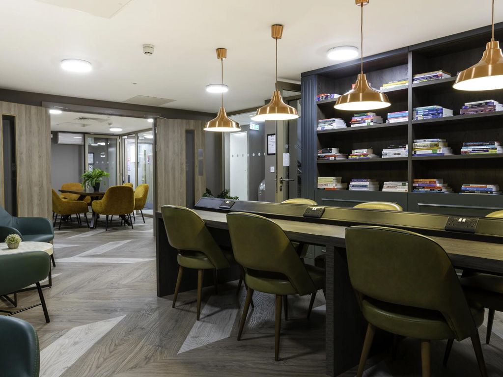 Room to rent in Frog Street, Exeter EX1 - Zoopla