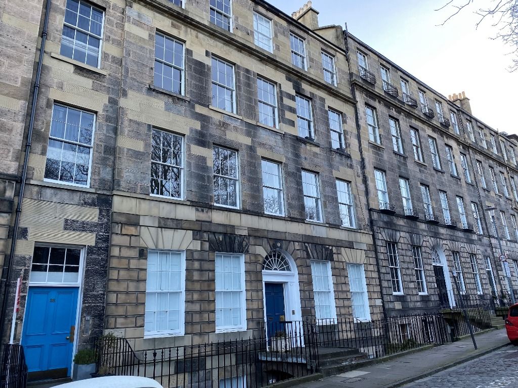 4 bed flat to rent in Gayfield Square, Central, Edinburgh EH1 - Zoopla