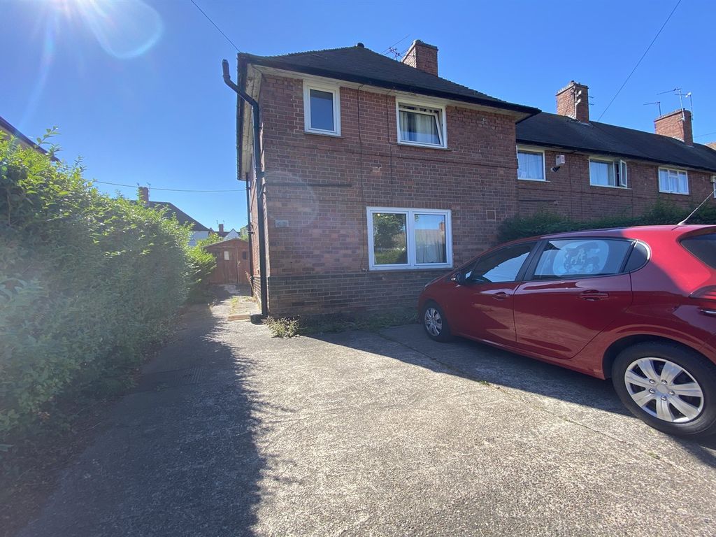 3 bed terraced house to rent in Bosley Square, Beeston, Nottingham NG9 ...