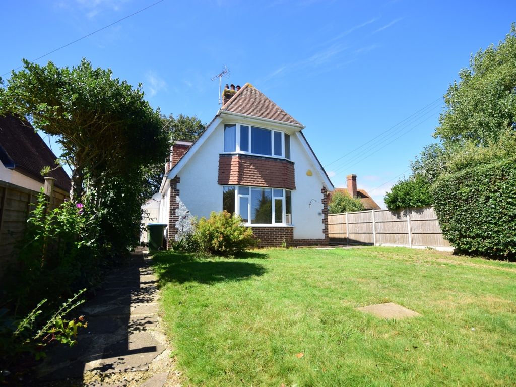 2 bed detached house to rent in Sea Lane, Rustington, Littlehampton ...