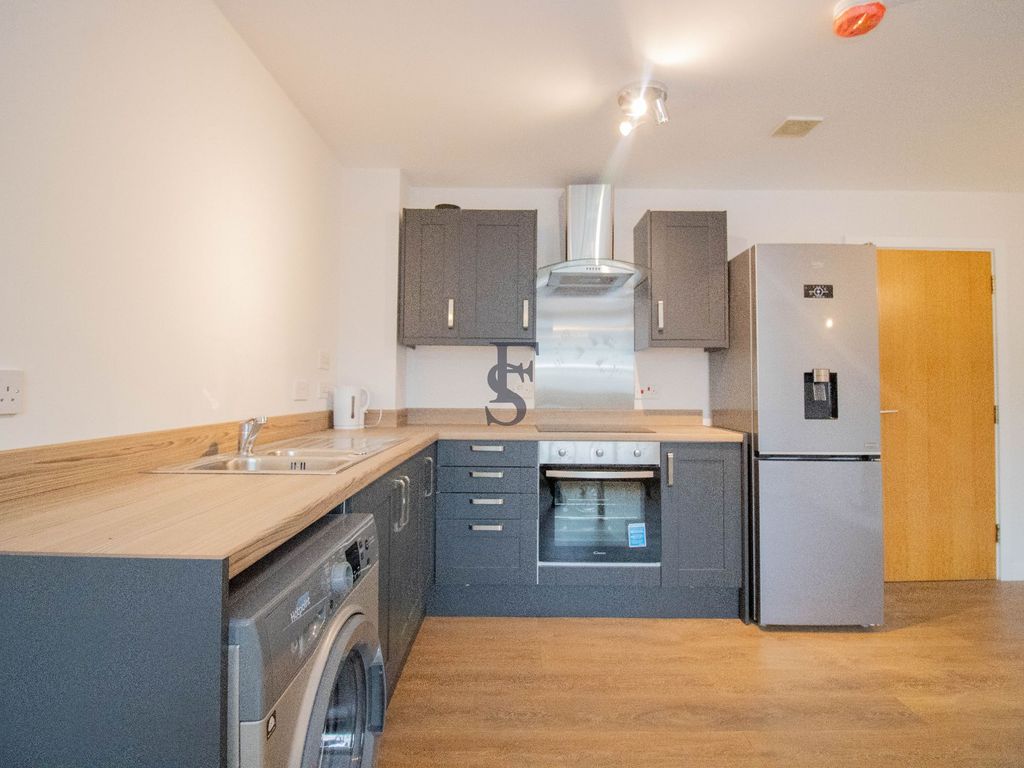 2 bed flat to rent in Alexandra House, Rutland Street, Leicester LE1, £ ...