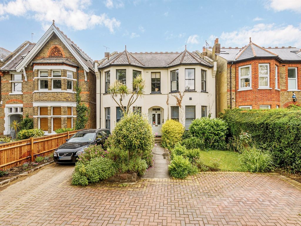 1 bed flat to rent in Inglis Road, London W5, £1,950 pcm - Zoopla