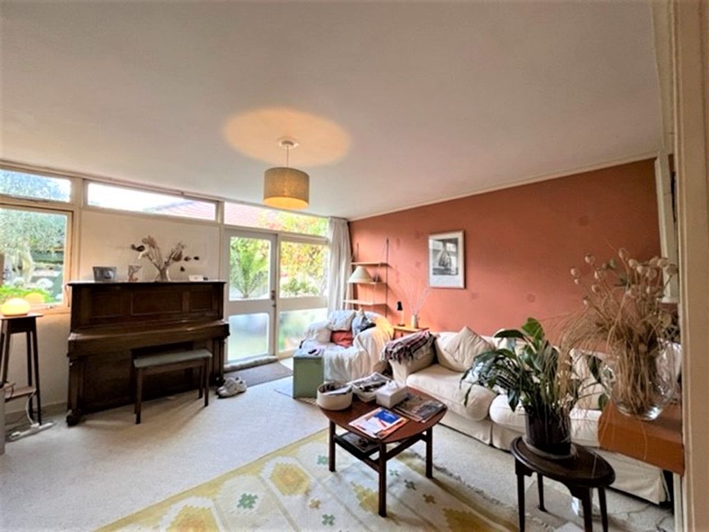 3 bed semi-detached house to rent in Delawyk Crescent, Herne Hill ...