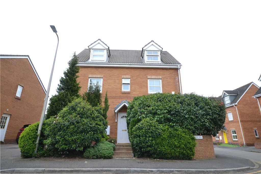 4 bed detached house for sale in Enbourne Drive, Pontprennau, Cardiff ...
