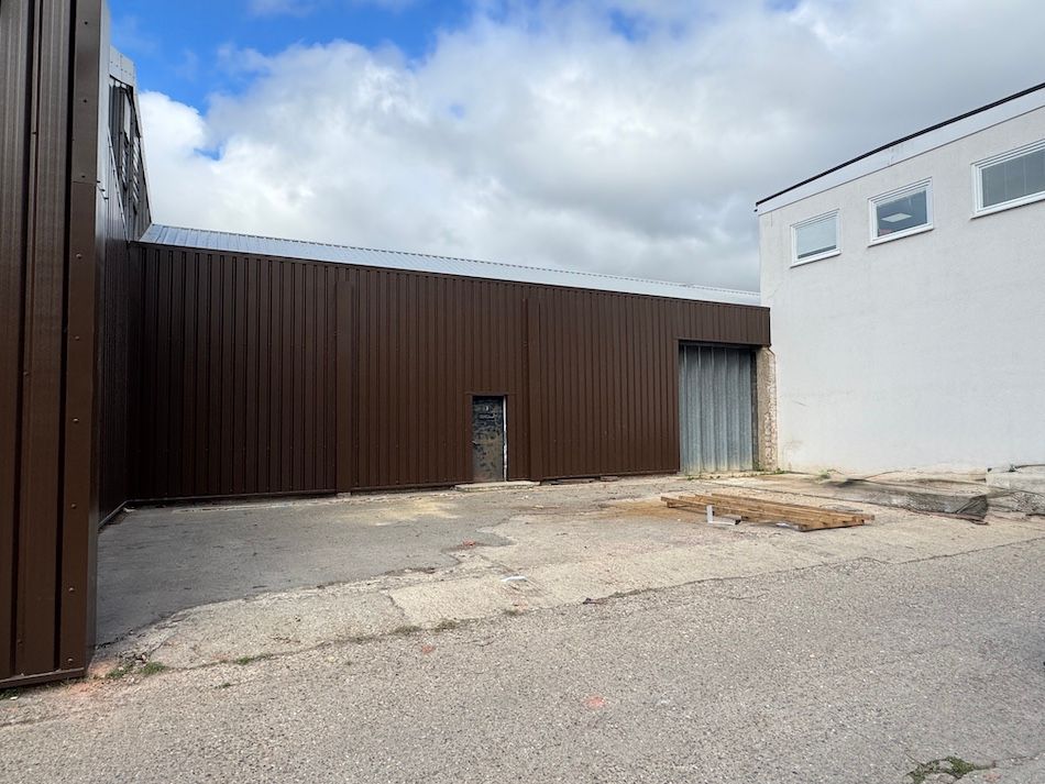 Fowler Road, Hainault IG6, Industrial for sale, £925,000 - Zoopla