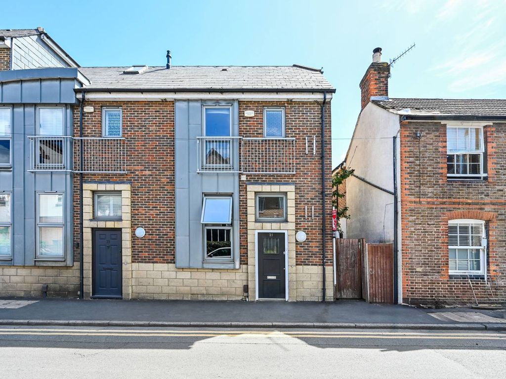 3 bed end terrace house for sale in Walnut Tree Close, Guildford GU1, £ ...