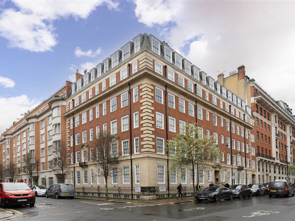 2 bed flat for sale in Devonshire Street, London W1W, £800,000 - Zoopla