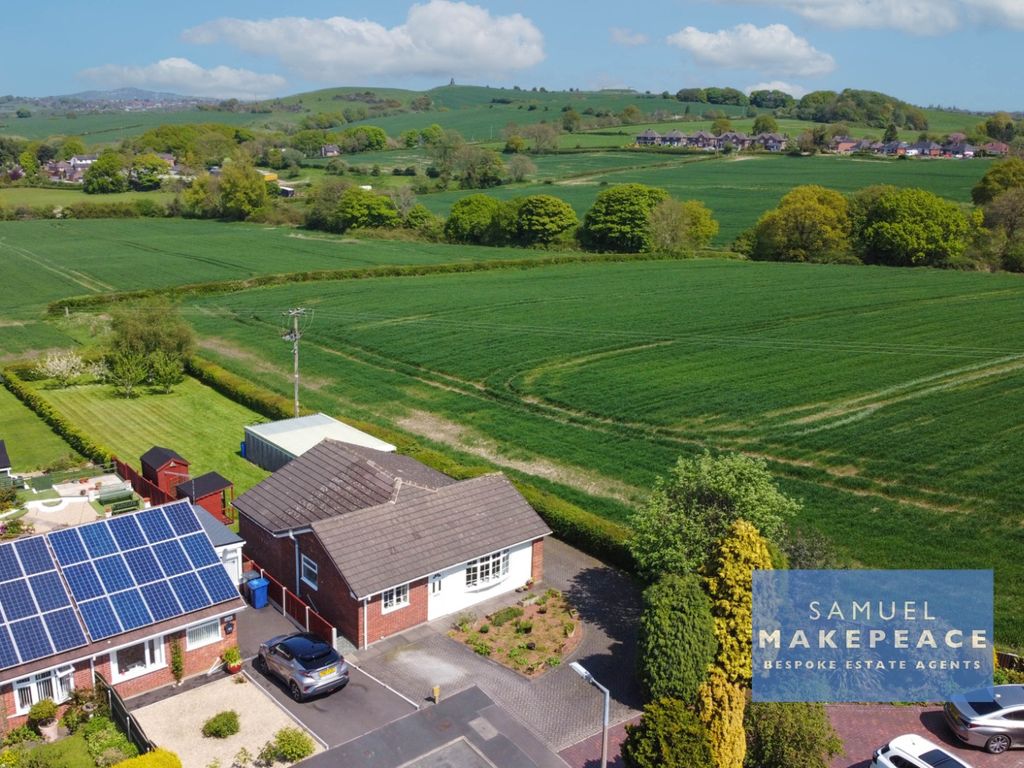 3 bed detached bungalow for sale in Cherry Tree Road, Bignall End ...