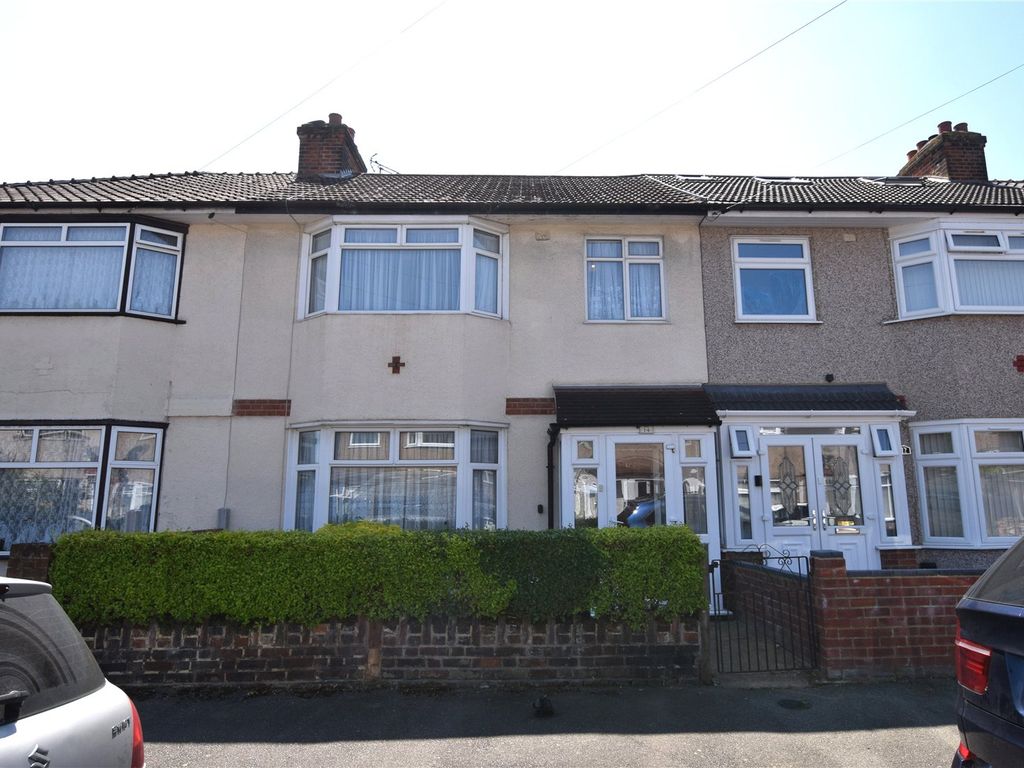 3 Bed Terraced House For Sale In Cecil Road Chadwell Heath Rm6 £