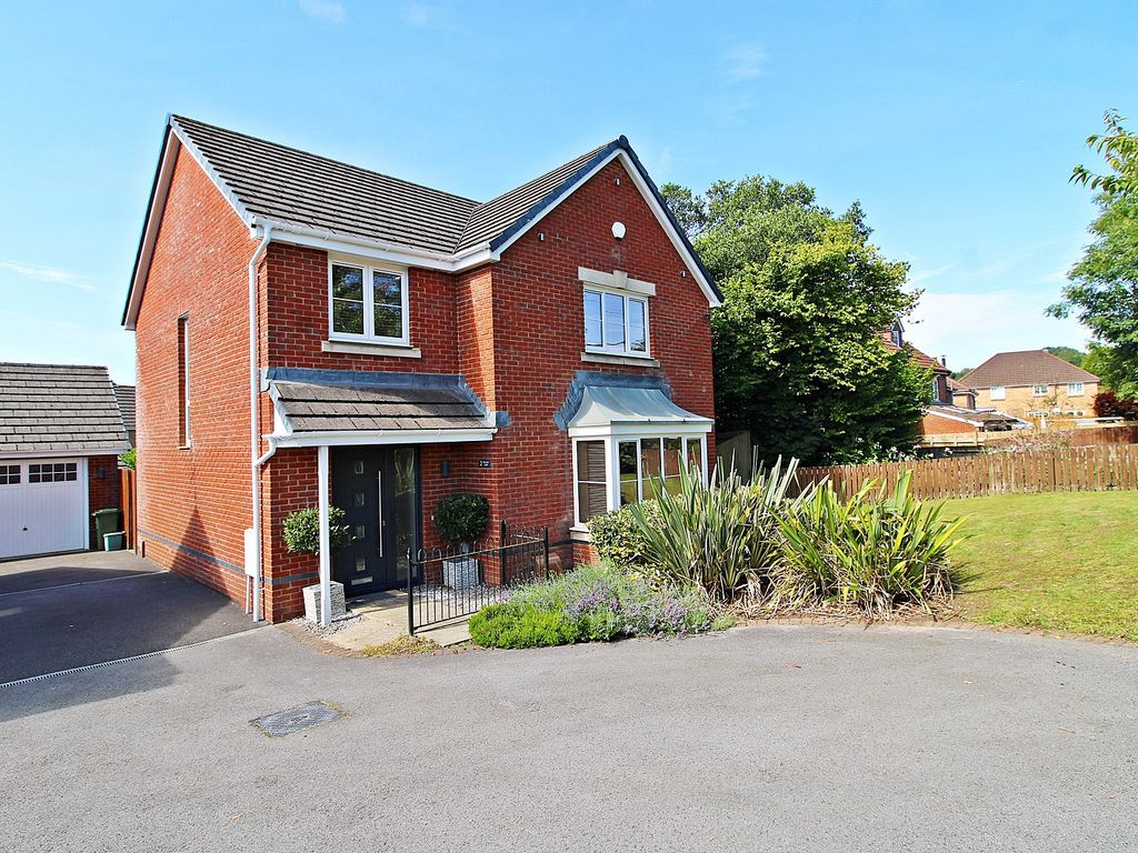 4 bed detached house for sale in Worcester Court, Tonyrefail, Porth ...